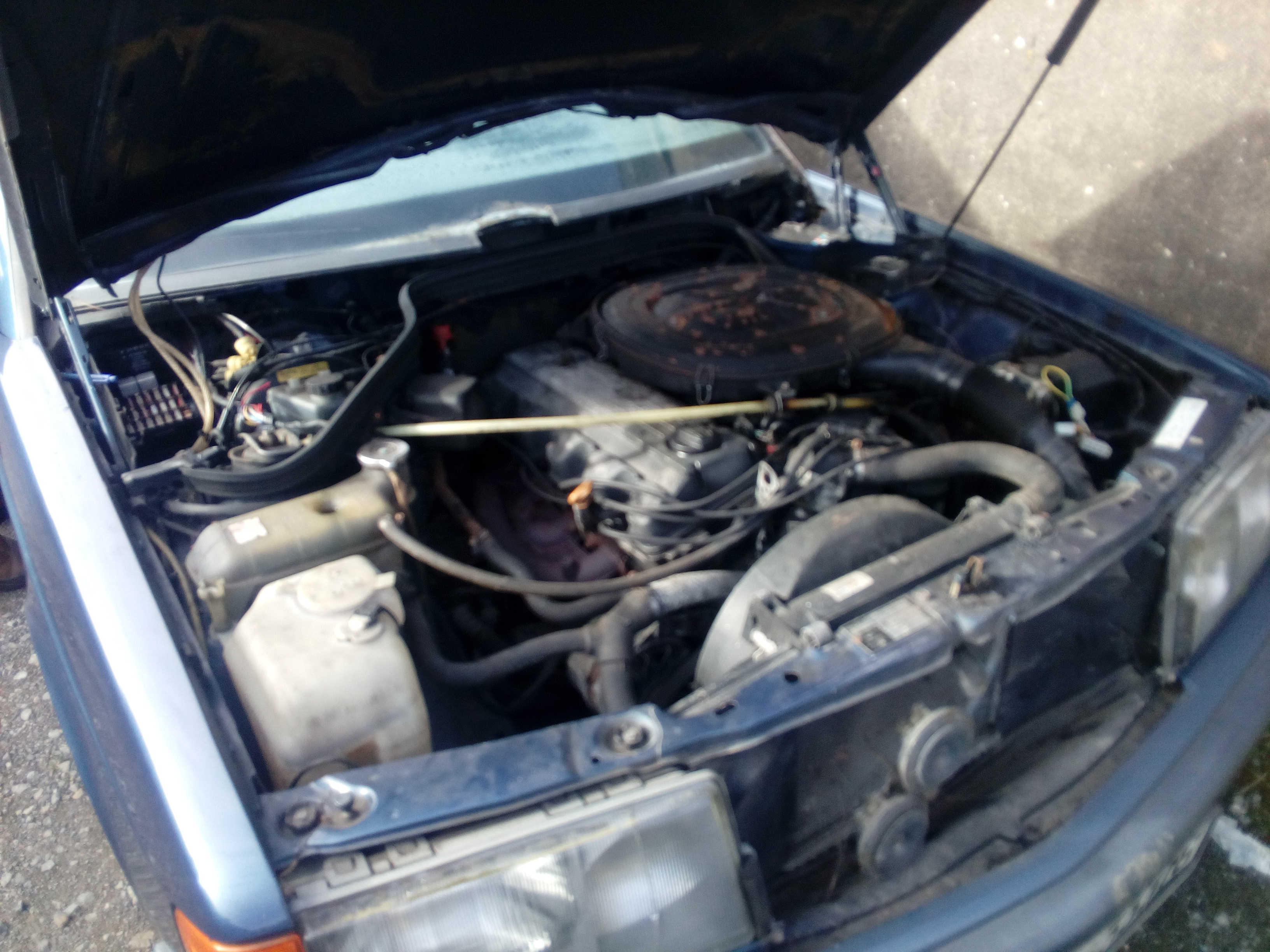 123 Series Engine | Rorys Mercedes